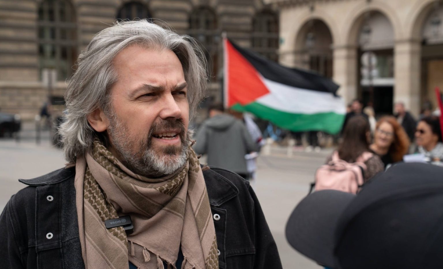 Aymeric Caron dénonce Israël en évoquant le Venezuela?? - JForum